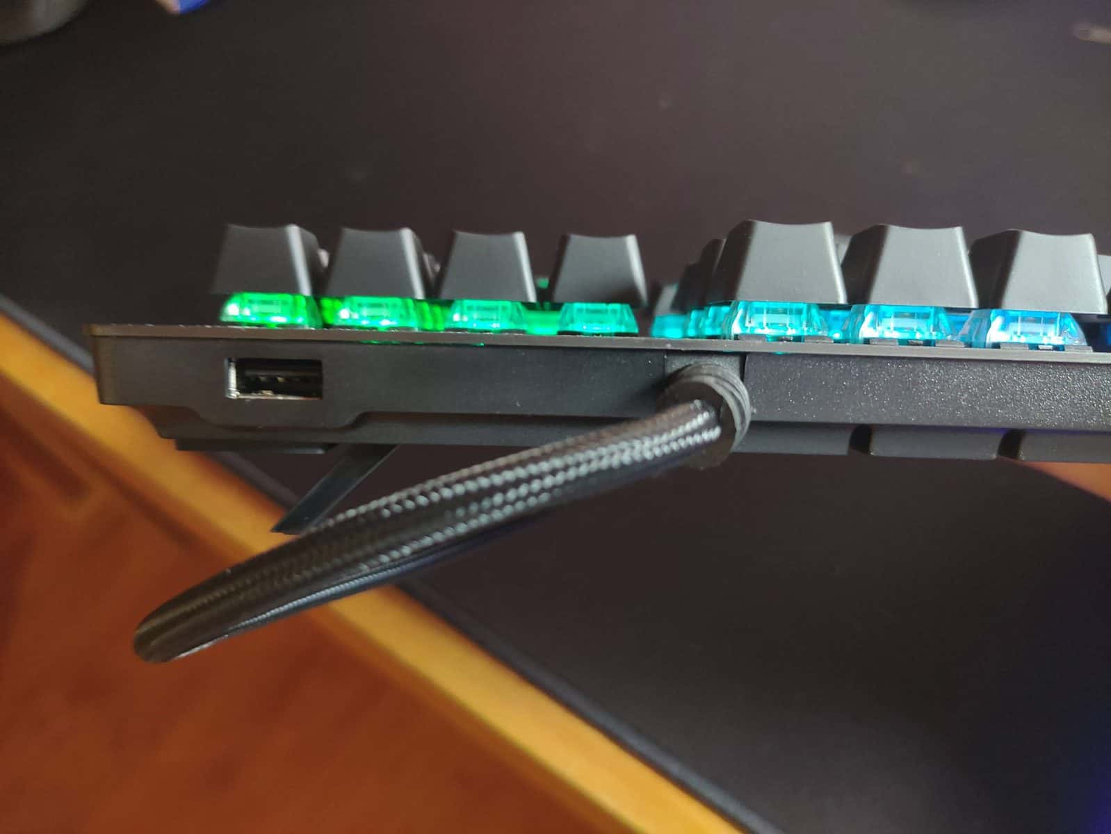 (Análise) Logitech G513 GX Blue: Escrever é novamente um prazer! | Leak