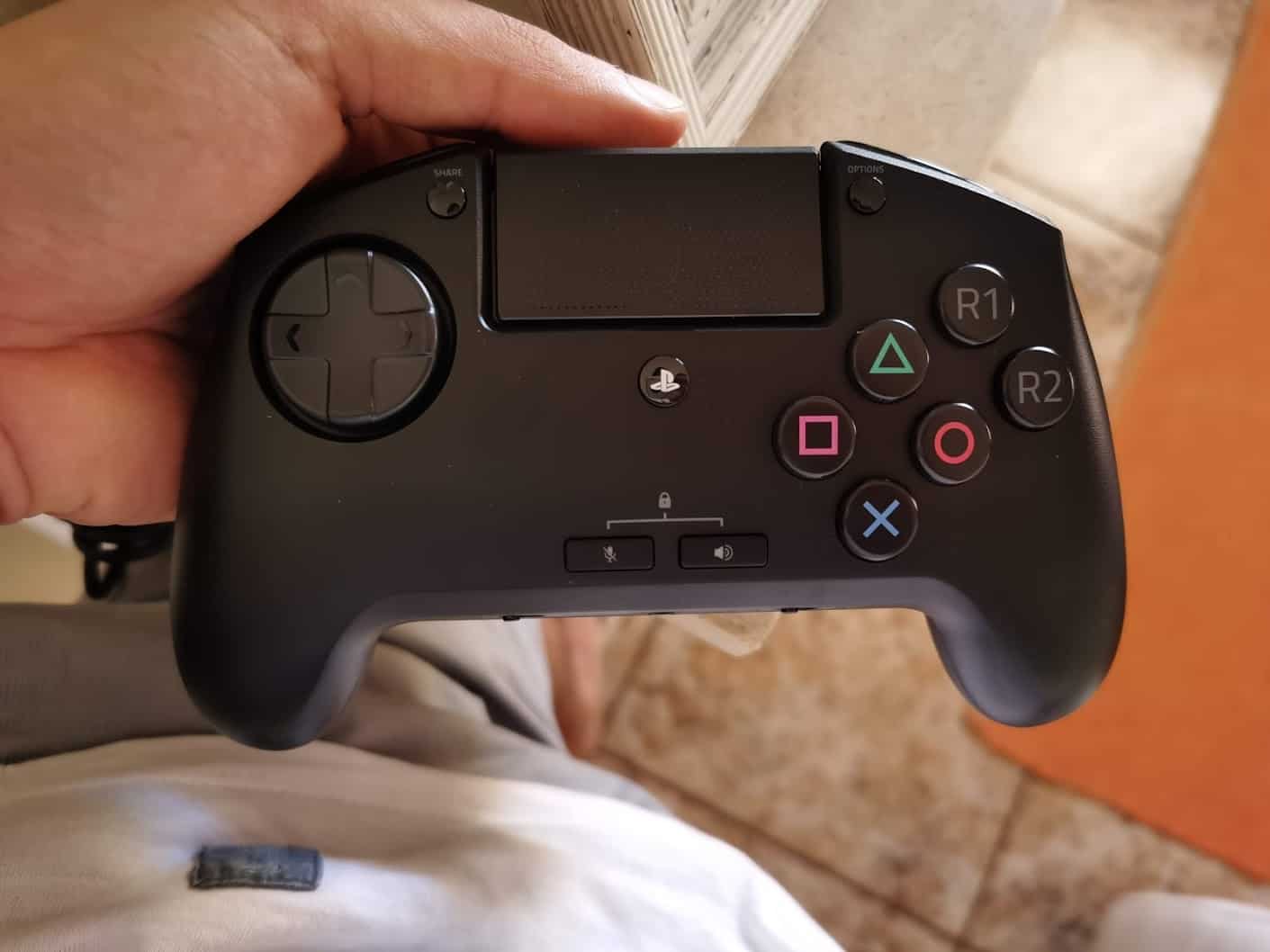 (Análise) Razer Raion: Um fightpad pensado para 2020! - Leak